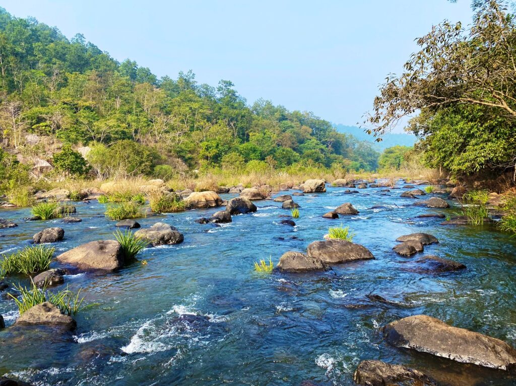 Kiriburu-Meghahatuburu Nature Escape - Bleu Glacio Trip